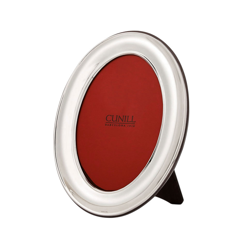 Sterling Collectables: Cunill Plain Oval 5" x 7" Sterling Photo Frame