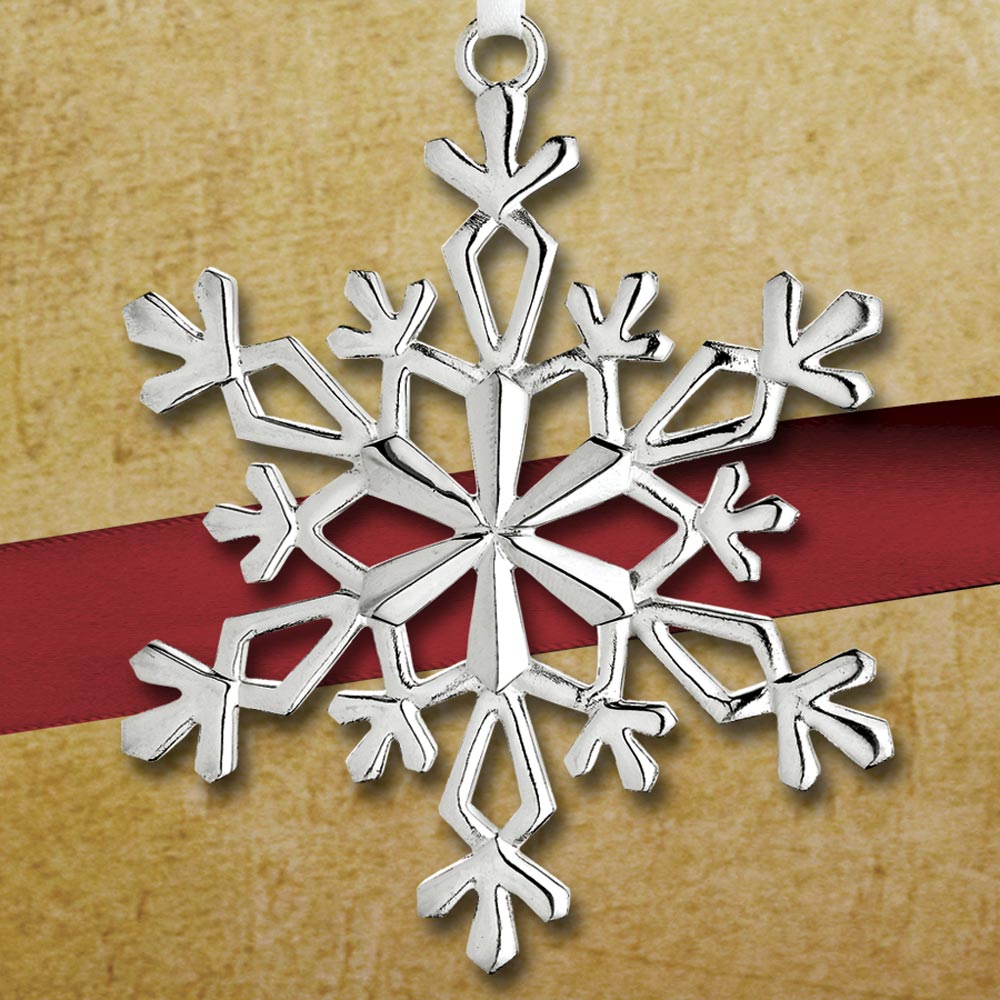 Sterling Collectables: 2015 Lunt Snowflake 17th Edition Sterling Ornament